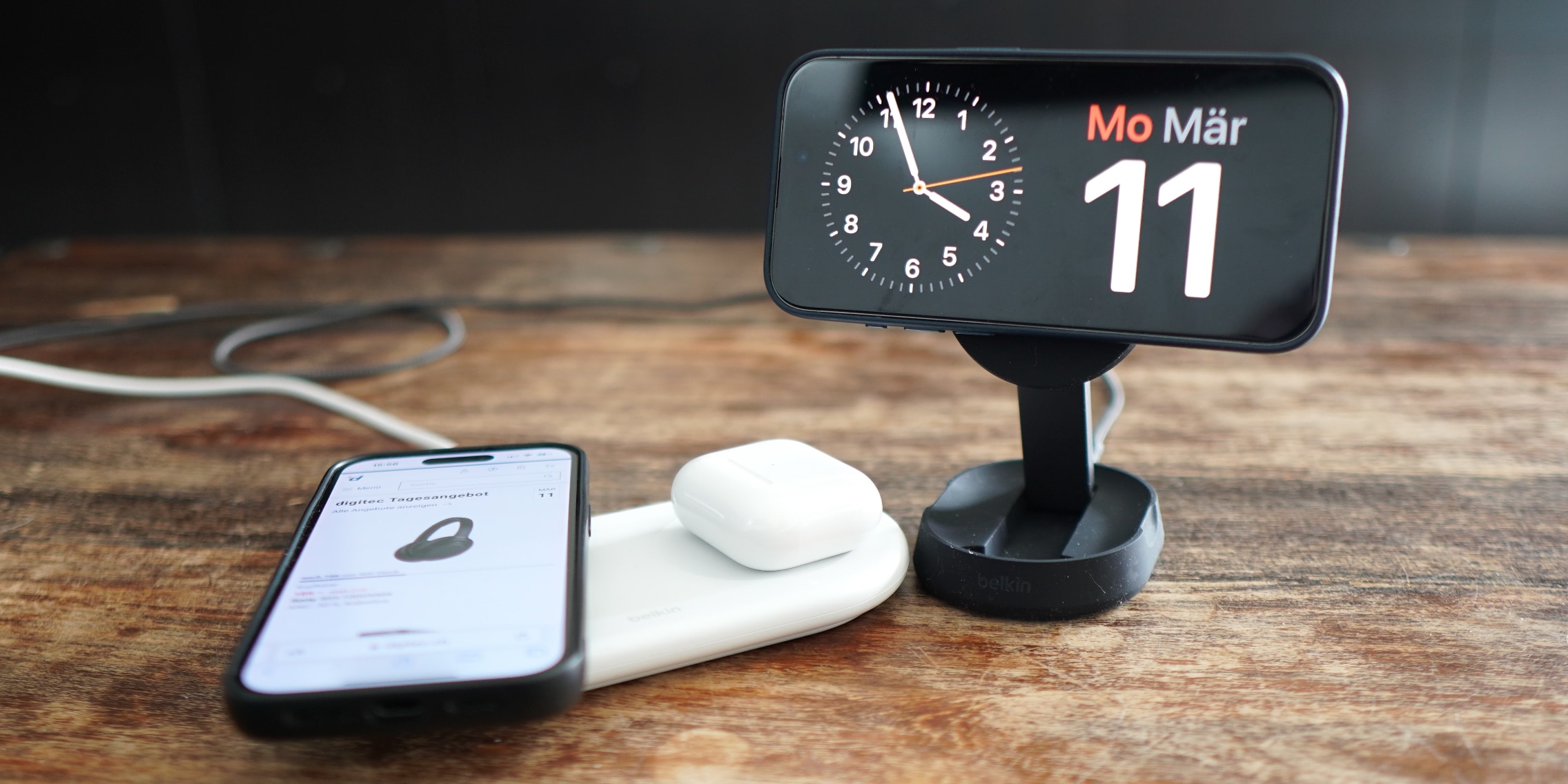 clock on iphone when sideways